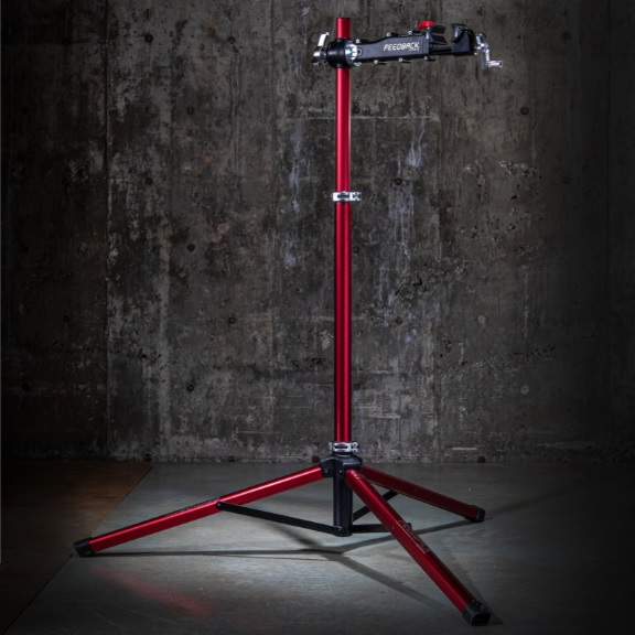 cyclowired.jpで「FEEDBACK SPORTS」の新製品『Pro Mechanic Bike Repair Stand』が紹介されました！｜ミズタニ自転車株式会社