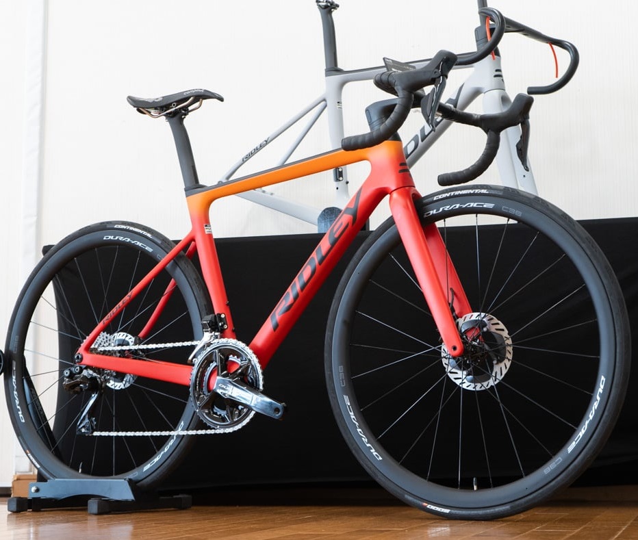 cyclowired.jpでリドレー2025年モデルの展示会の模様が掲載されました!｜ミズタニ自転車株式会社